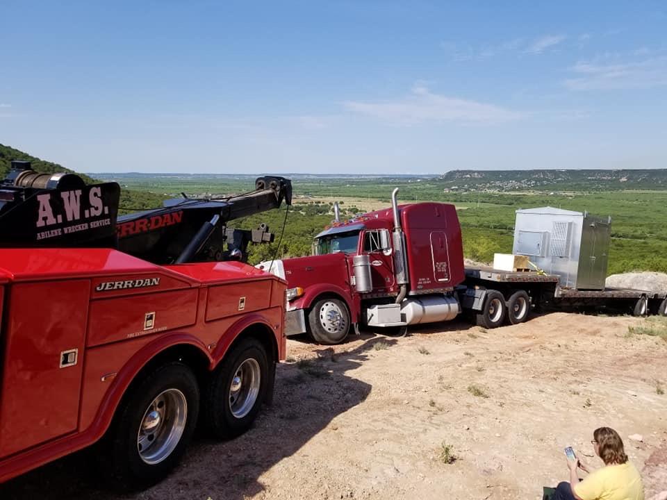 Towing & Heavy Wrecker - Abilene Wrecker Service